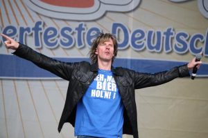 Schlager meets Ballermann: Gelungene Premiere für Bremen Olé - Shamrock Mag